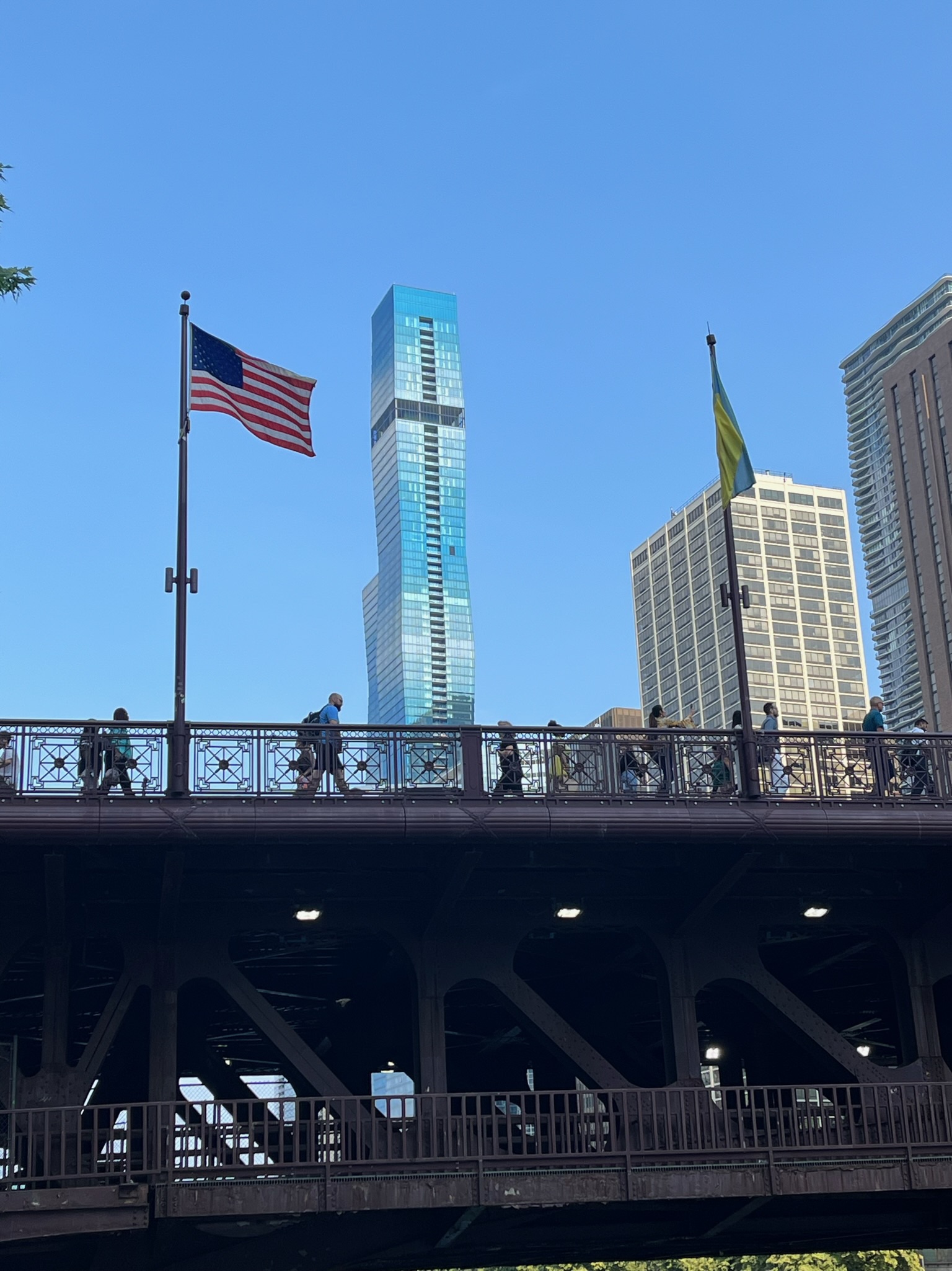 ChicaGO! – MB Meets World